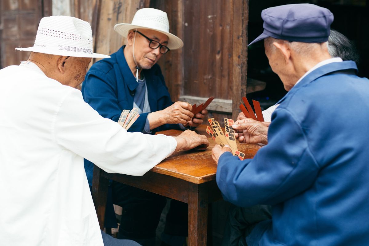 China - Language, Culture, Customs And Etiquette