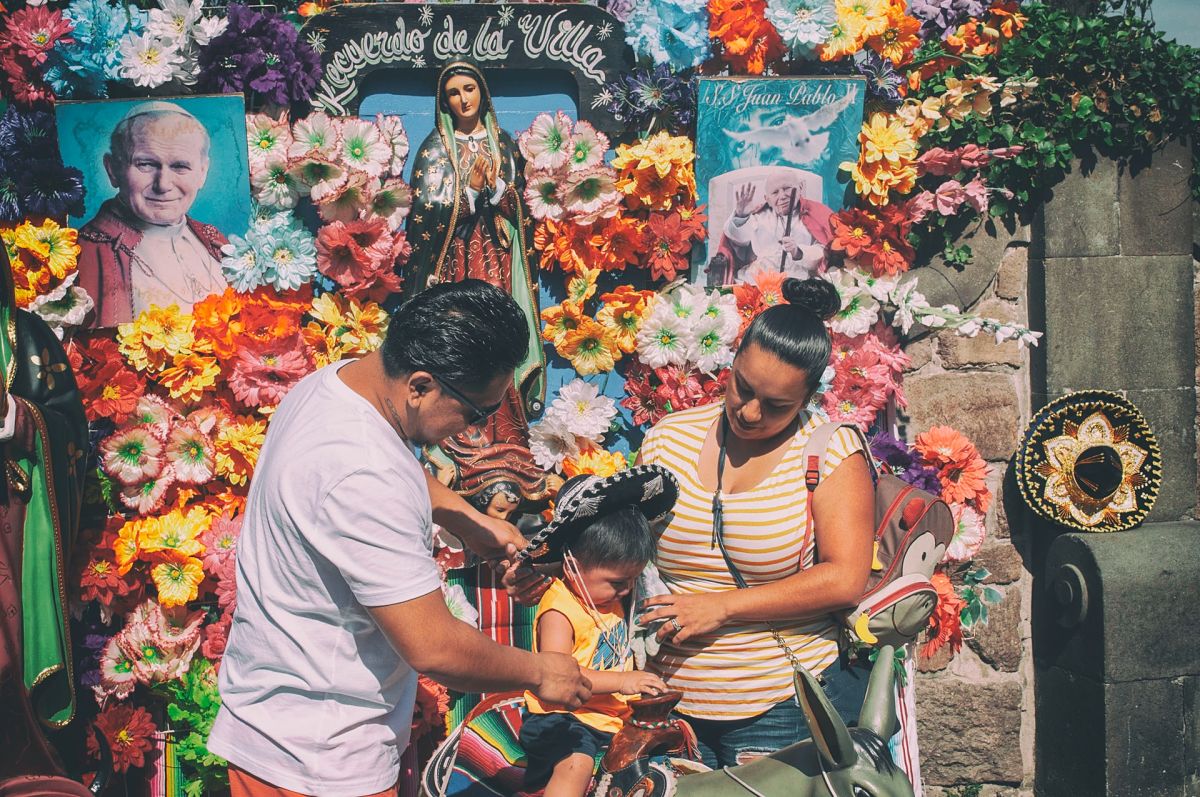Mexico - Language, Culture, Customs And Etiquette