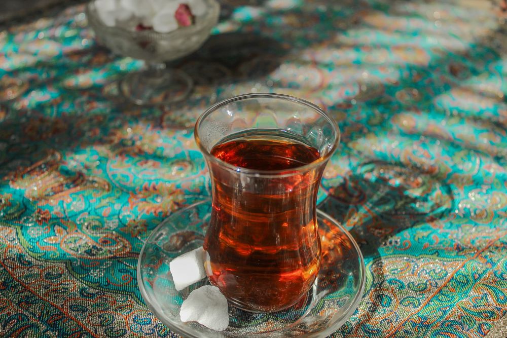 Ta'rof - Understanding The Essence Of Iranian Etiquette & Culture ...